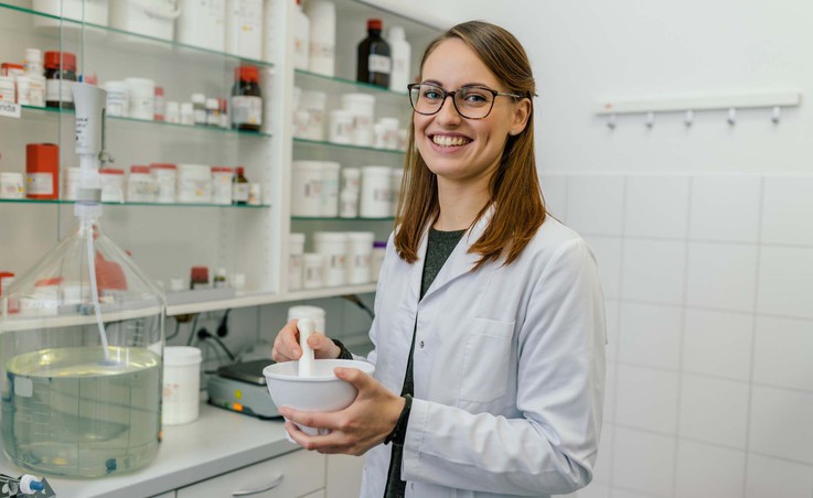 PTA Ausbildung Pharmazeutisch-technischer Assistent