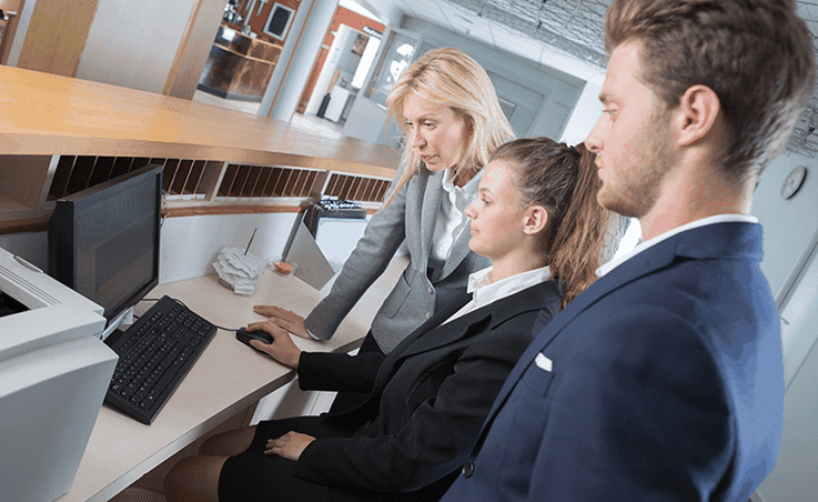 Assistent Hotelmanagement Ausbildung: Infos+Stellen