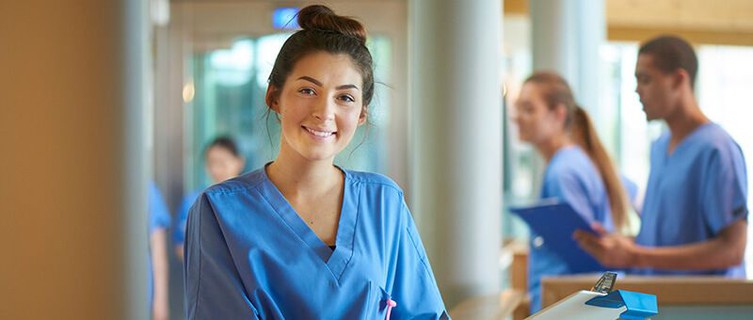 Gründe für deine Pflegeausbildung 2024