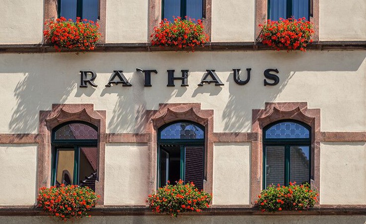 Verwaltungsfachangestellte Ausbildung: Infos, Stellen und Gehalt