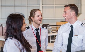 Ausbildung zum Flugdienstberater - Infos und freie Plätze